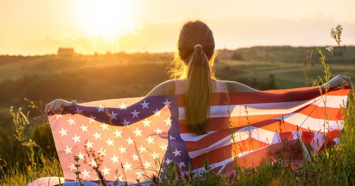 Simpler PR expands to the US | Furniture News